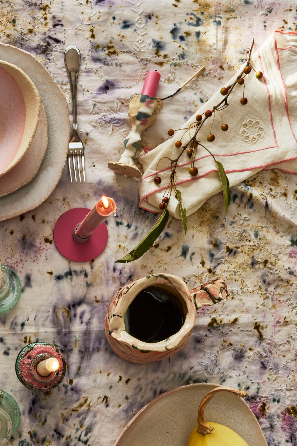 Village Vanguard Oval Tablecloth – Rentrayage